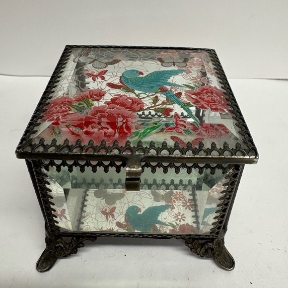 Nicole Miller | Accents | Nicole Miller Decorative Glass Box With Bird ...